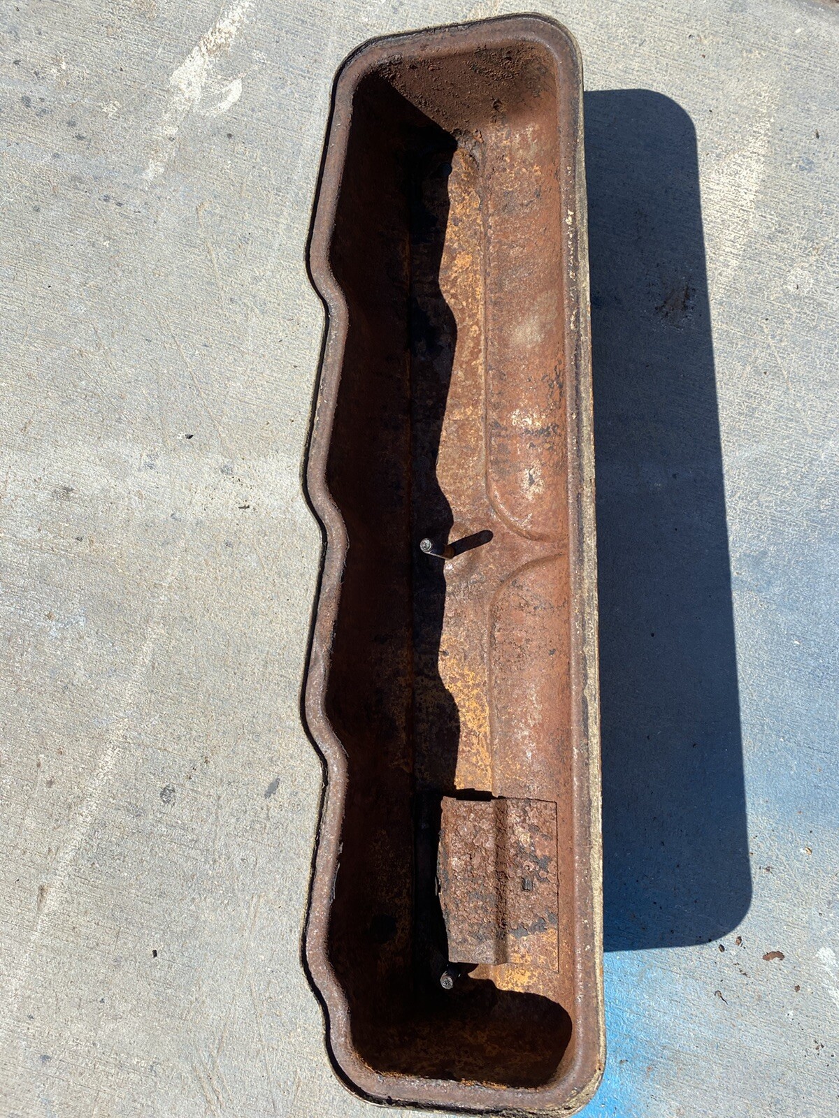 1957 PLYMOUTH 318 POLY Left VALVE COVER | eBay