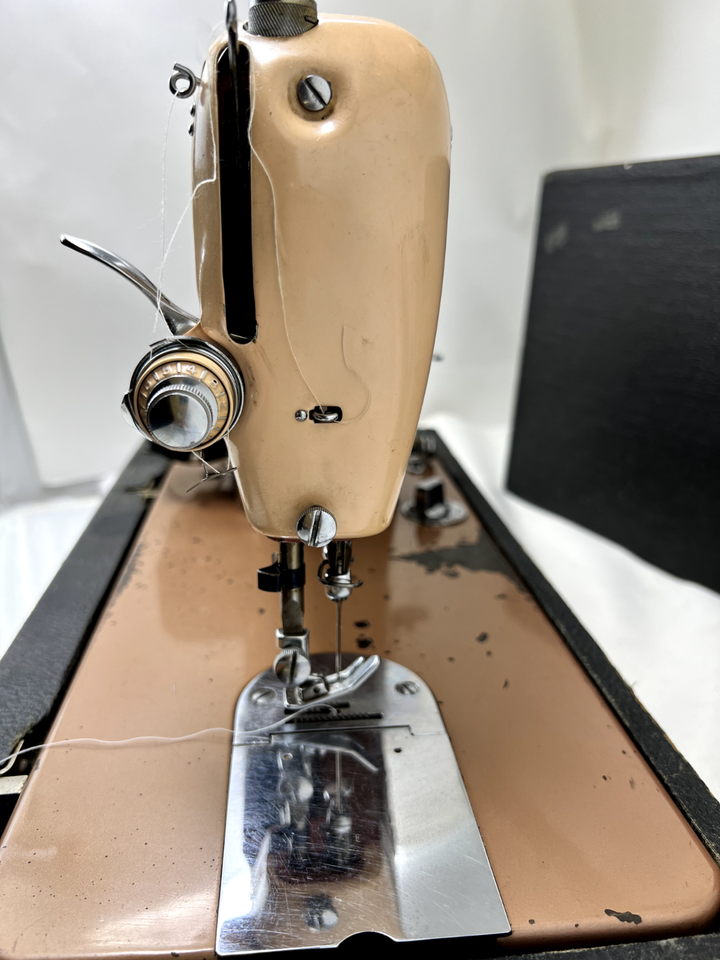 Vintage Rodney Deluxe Sewing Machine Metal with Wood Case and Foot ...