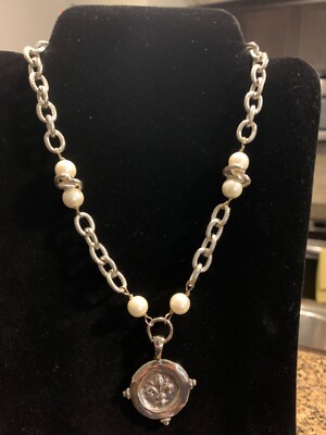 Pretty Susan Shaw Fleur-de-Lis Pearl Silver-plated Necklace | eBay