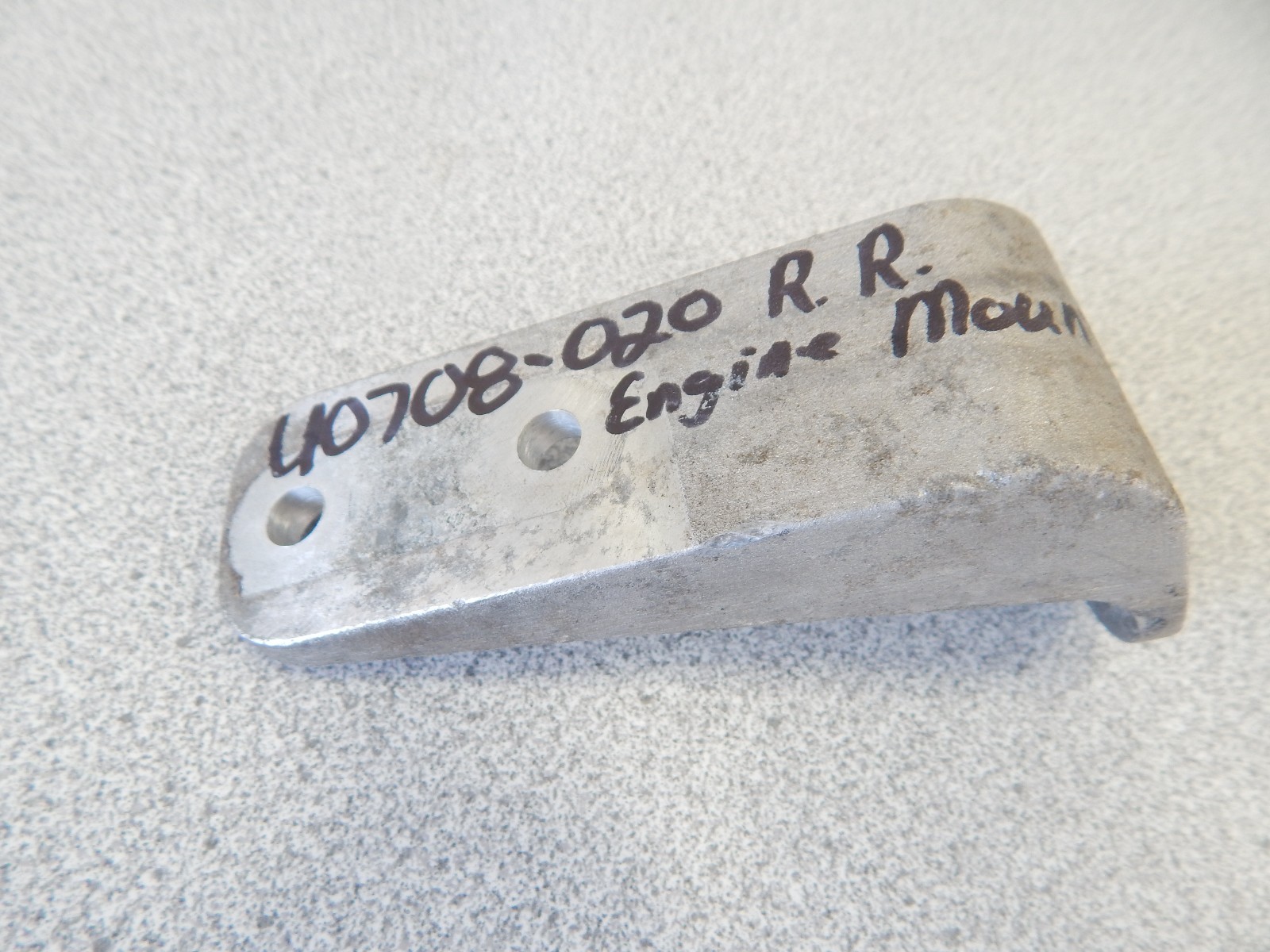 ARCTIC CAT SNOWMOBILE 1999-2002 ZRT 600 ZRT 800 RIGHT REAR ENGINE MOUNT ...