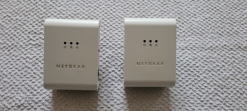 Lot 2 adaptateurs Ethernet CPL NETGEAR AV 200 modèle XAV101v2 | eBay