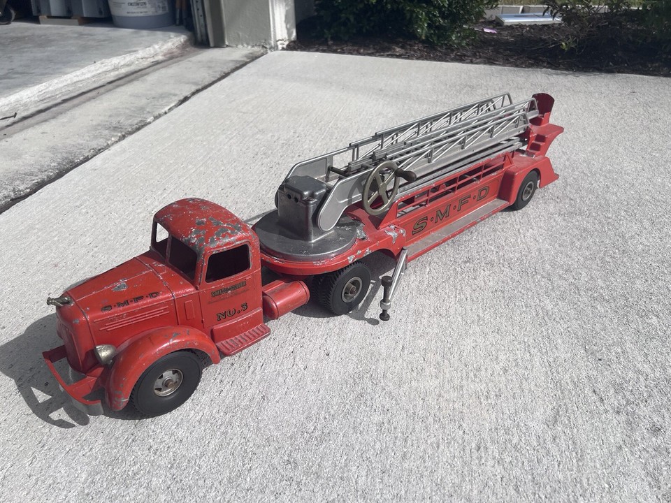 Vintage Smith Miller SMFD Mack Hook and Ladder Fire Truck NO. 3 See ...