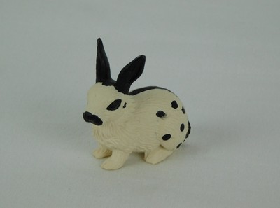 Schleich ~ BLACK & WHITE SPOTTED RABBIT ~ #13121 Bunny Wildlife Animal ...