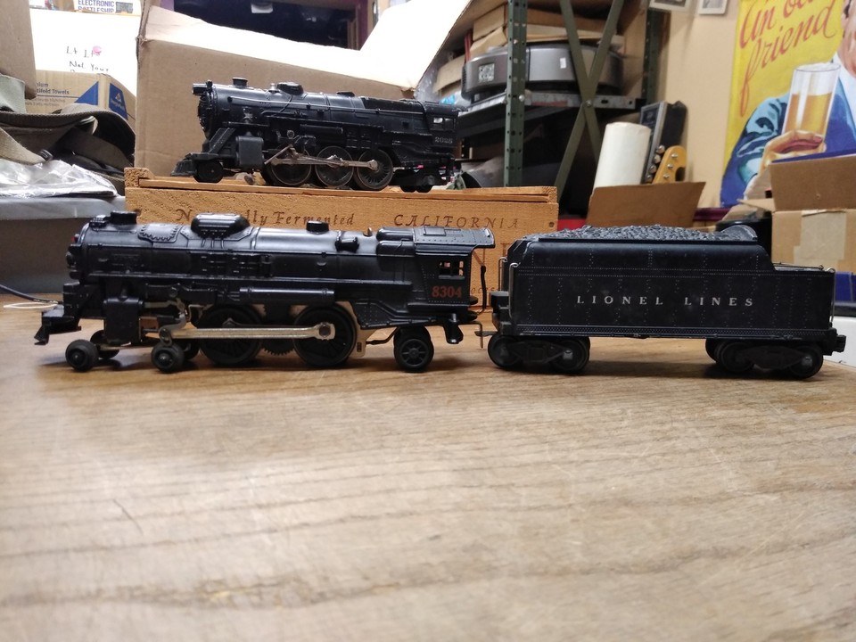 Vtg Lionel O Gauge 8304 Steam Locomotive Lionel Tender 2466 WX Railroad ...