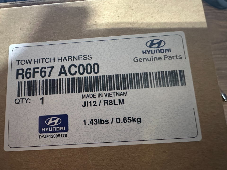 NEW OEM HYUNDAI SANTA FE 2024-2026 TOW HITCH HARNESS KIT - 7-PIN STYLE ...