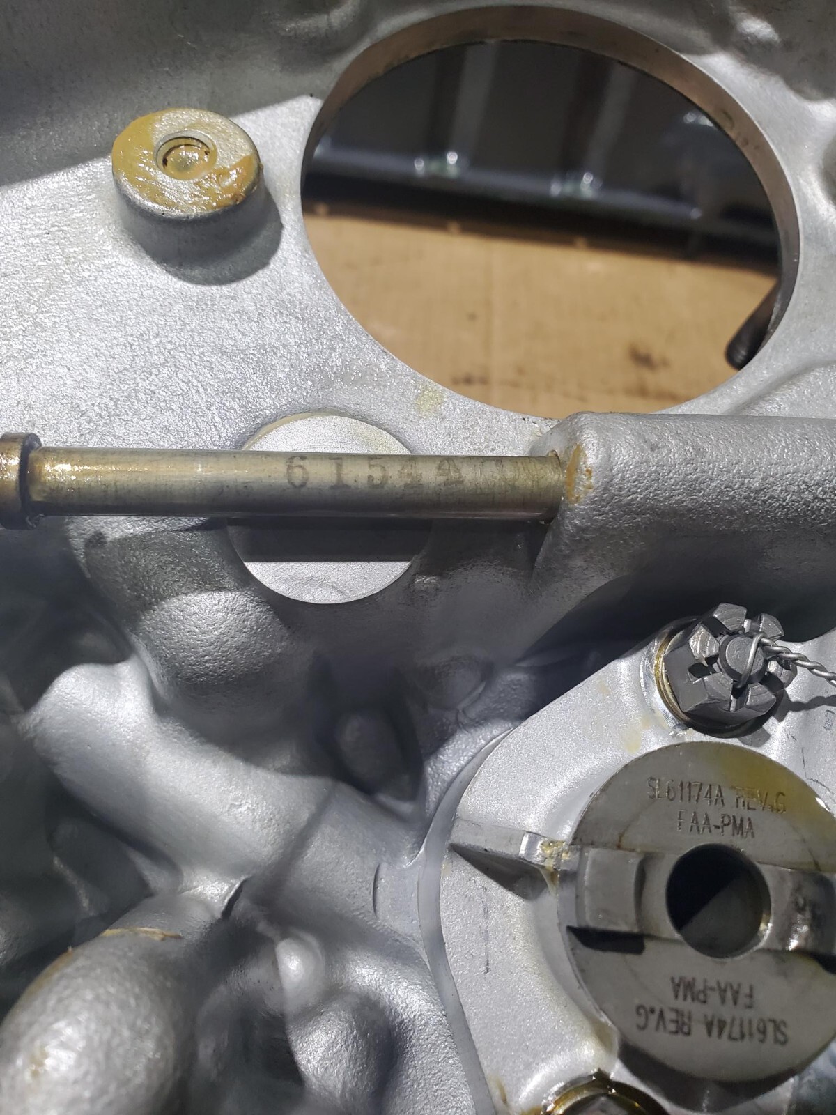 Lycoming 320 360 accessory case with 8130, includes new oil pump & fuel ...