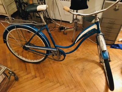 Vintage Bicycles - 1960 Schwinn - Nelo's Cycles