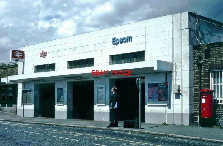 PHOTO FRONTAGE EPSOM RAILWAY STATION. 1998 | eBay