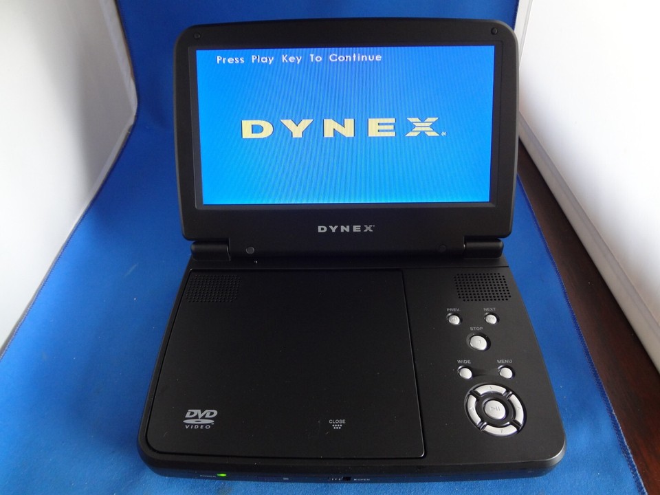 Working Dynex Portable 9" DVD Player DX-BPDVD9 w Power Adapters, Remote ...