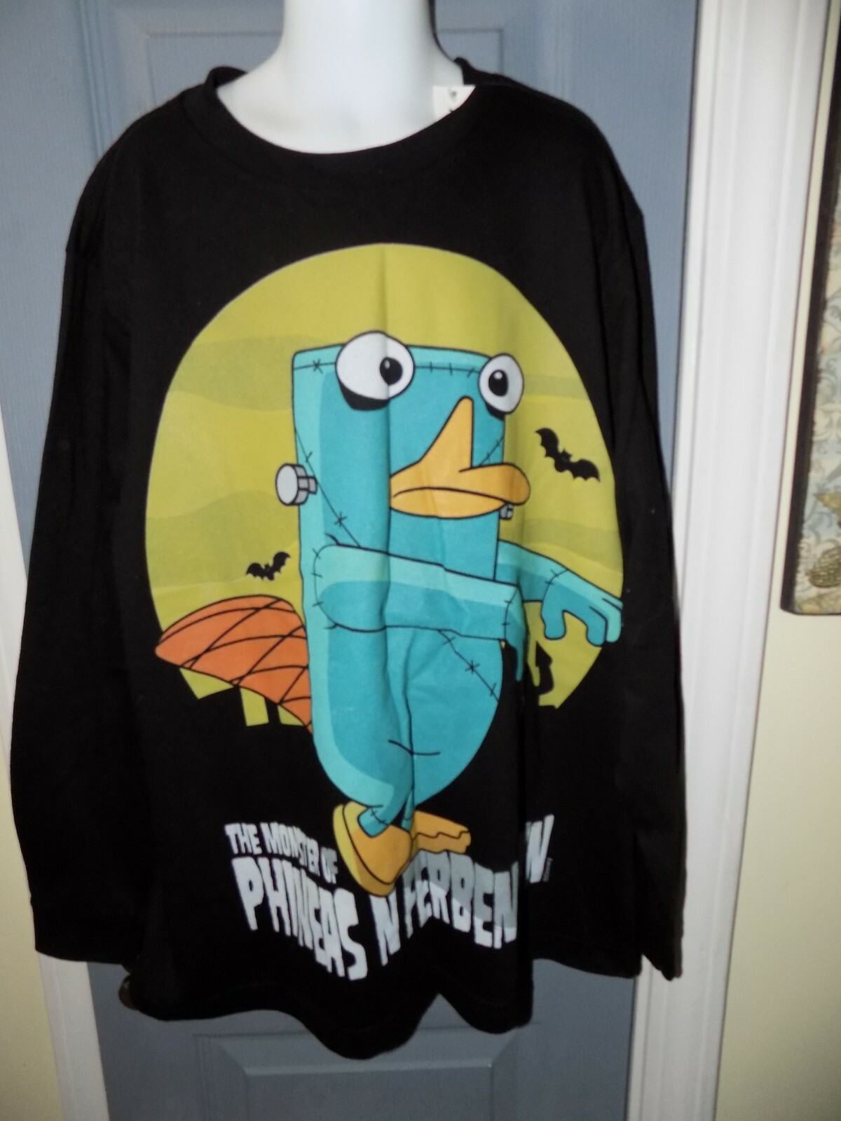 Old Navy Phineas N Ferb The Monsters Of Ferbenstein LS Black Shirt Size ...