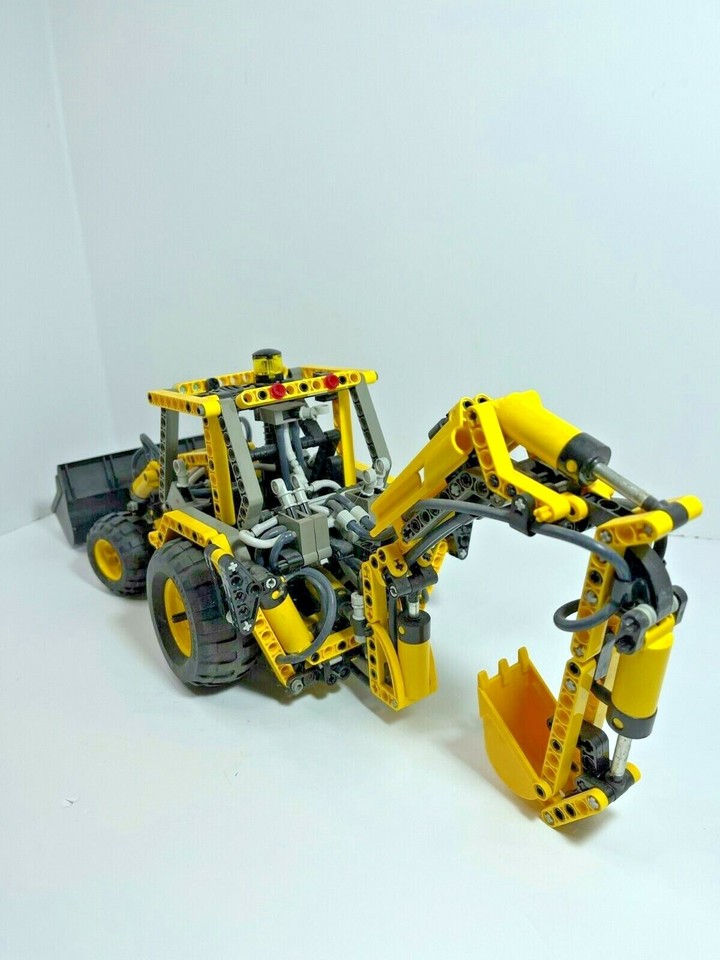 LEGO Technic: Model: Construction: Back-hoe Loader (Backhoe) 8455 ...