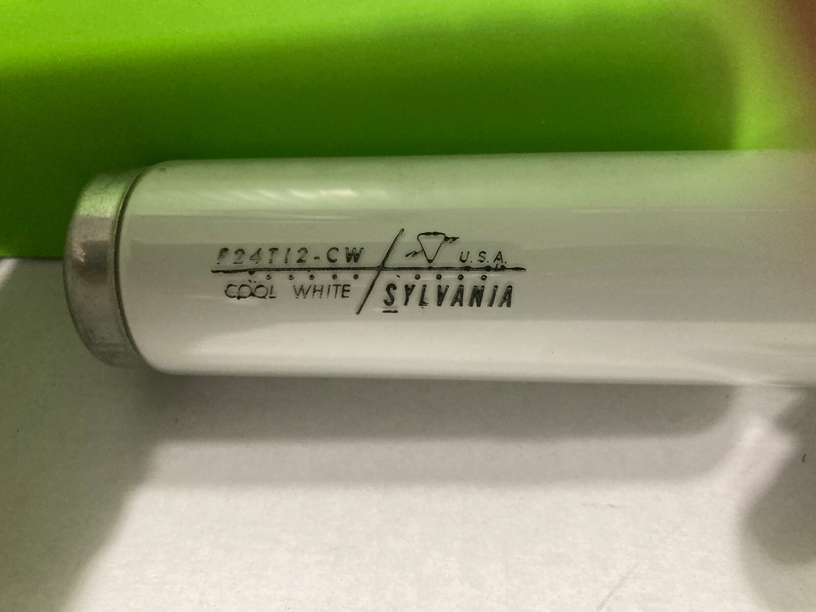 LOT OF 6 -Sylvania REPLACEMENT BULB FOR OSRAM SYLVANIA 22403, F24T12/CW ...