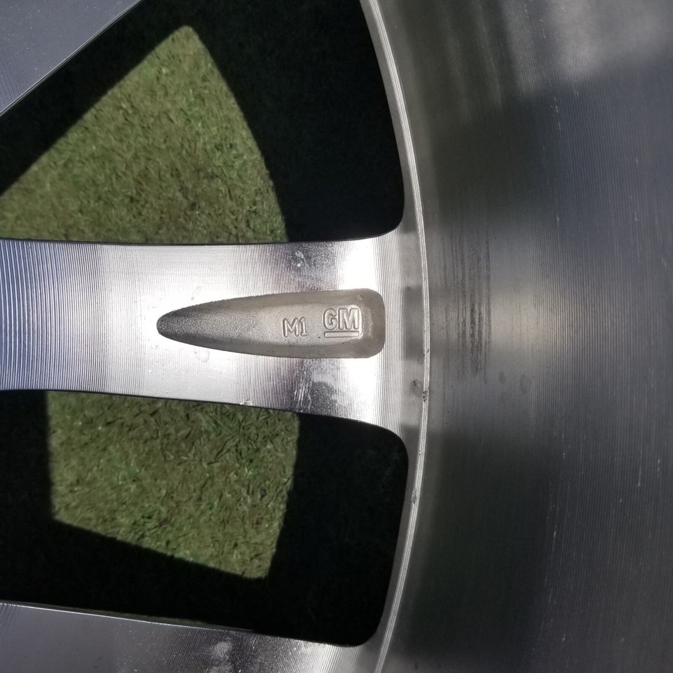 Factory Chrome Cadillac Escalade 22 inch Wheel Yukon Tahoe OEM GM ...