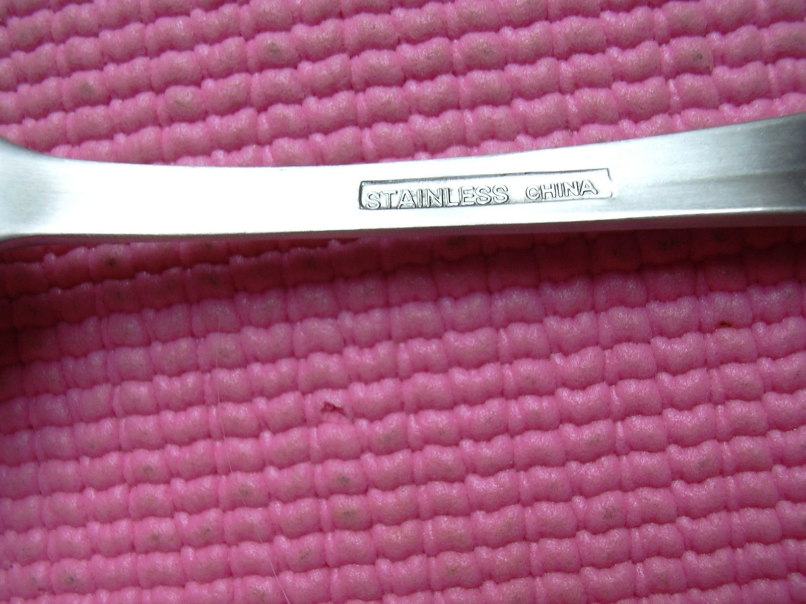 Round Tip Satin Plain Ridge Handle 16pc Stainless Steel Flatware LOT 4 ...