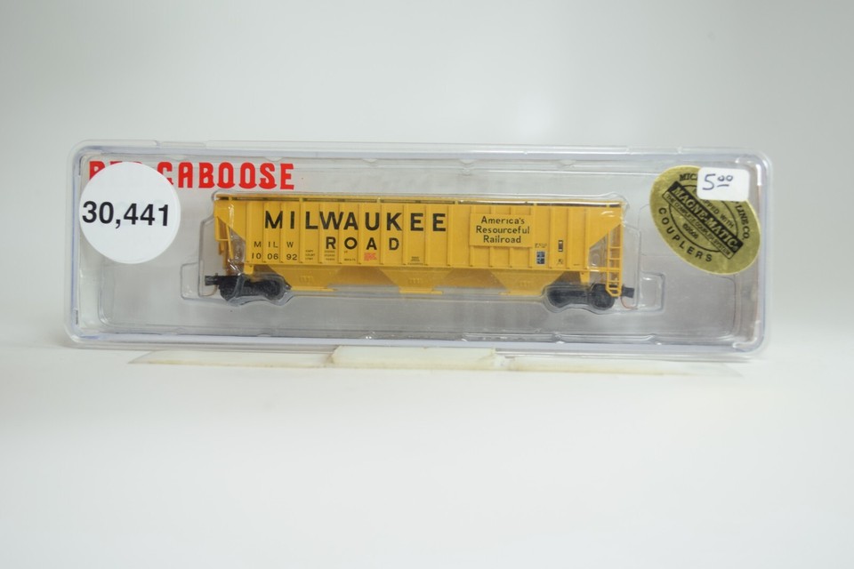 N Scale COVERED HOPPER MILW BN CP B&O ATSF CN UP SP CANADA sold ...