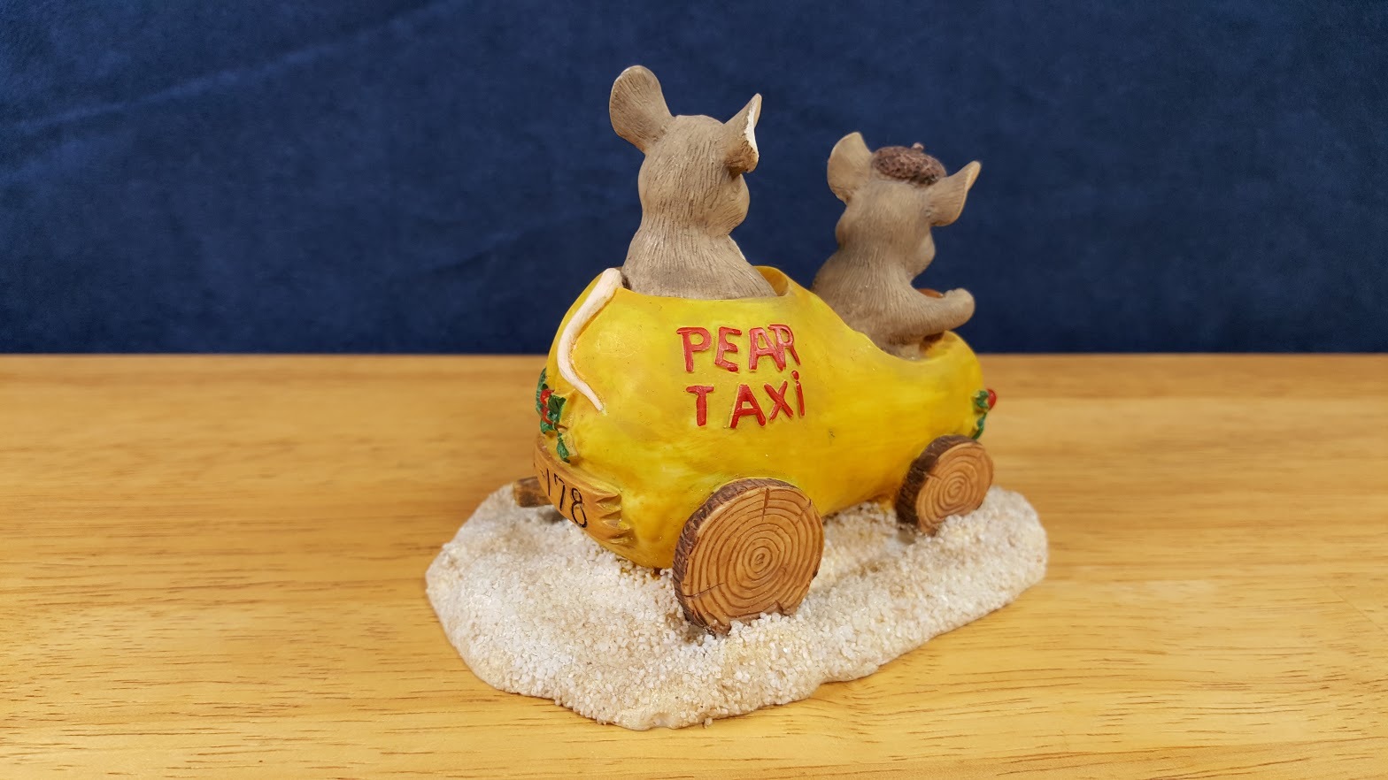 Charming Tails PEAR TAXI Yellow Silvestri Mouse Mice | eBay
