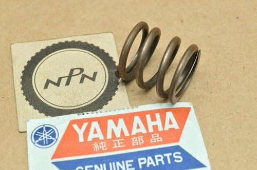 Yamaha Exhaust Mount Spring SR643 SS338 SS396 SL351 GP292 GP433 SS433 ...