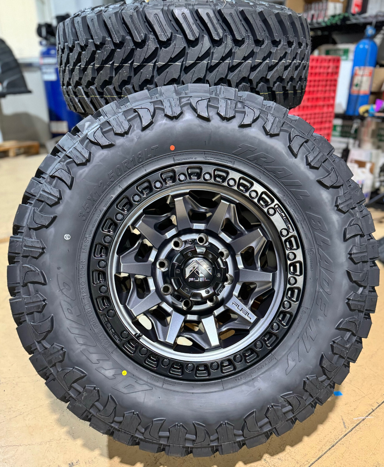 4) 18x9 Fuel D716 Covert Gray Wheels 35" Atturo MT Tires 5x5 Jeep ...