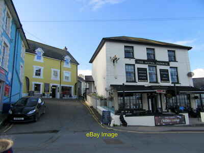 Photo 6x4 The Hotel Penwig New Quay A pub near to the harbour in New ...