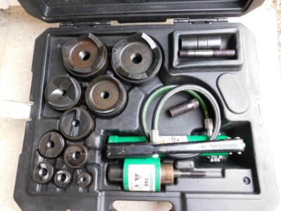 Sets - Hydraulic - Greenlee 7310 Hydraulic Knockout