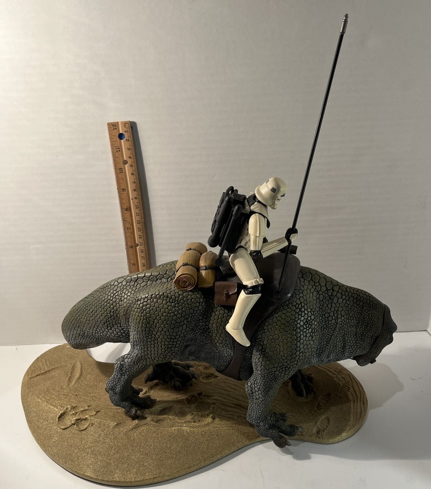 Gentle Giant Star Wars Sand Trooper ON Dewback Statue Diorama 568/1500 ...
