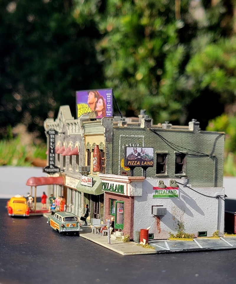 jsky0 - N Scale Custom Built Building "Night Life" Merchant Row DPM ...