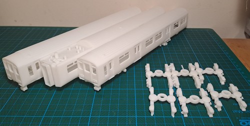 Scotrail Class 318 3-car NQP Prints OO Gauge by CMAC Model Railways ...