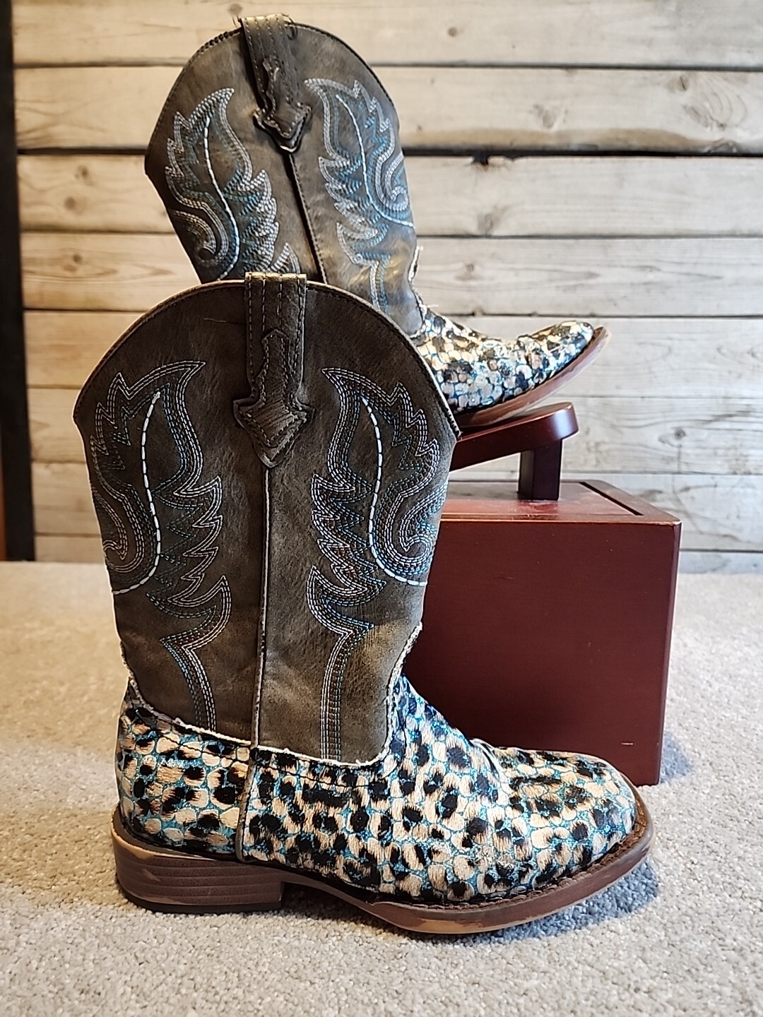 Roper Glitter Diamonds Cow Leather Square Toe Pull On Western Boots ...