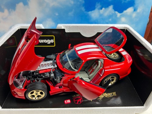 1:18 BURAGO 1997 DODGE VIPER GTS COUPE RED/GOLD WHEELS | eBay