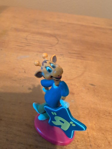 RARE Toys "R" Us Geoffrey Stand Next to "R" Logo Miniature 2001 Display ...