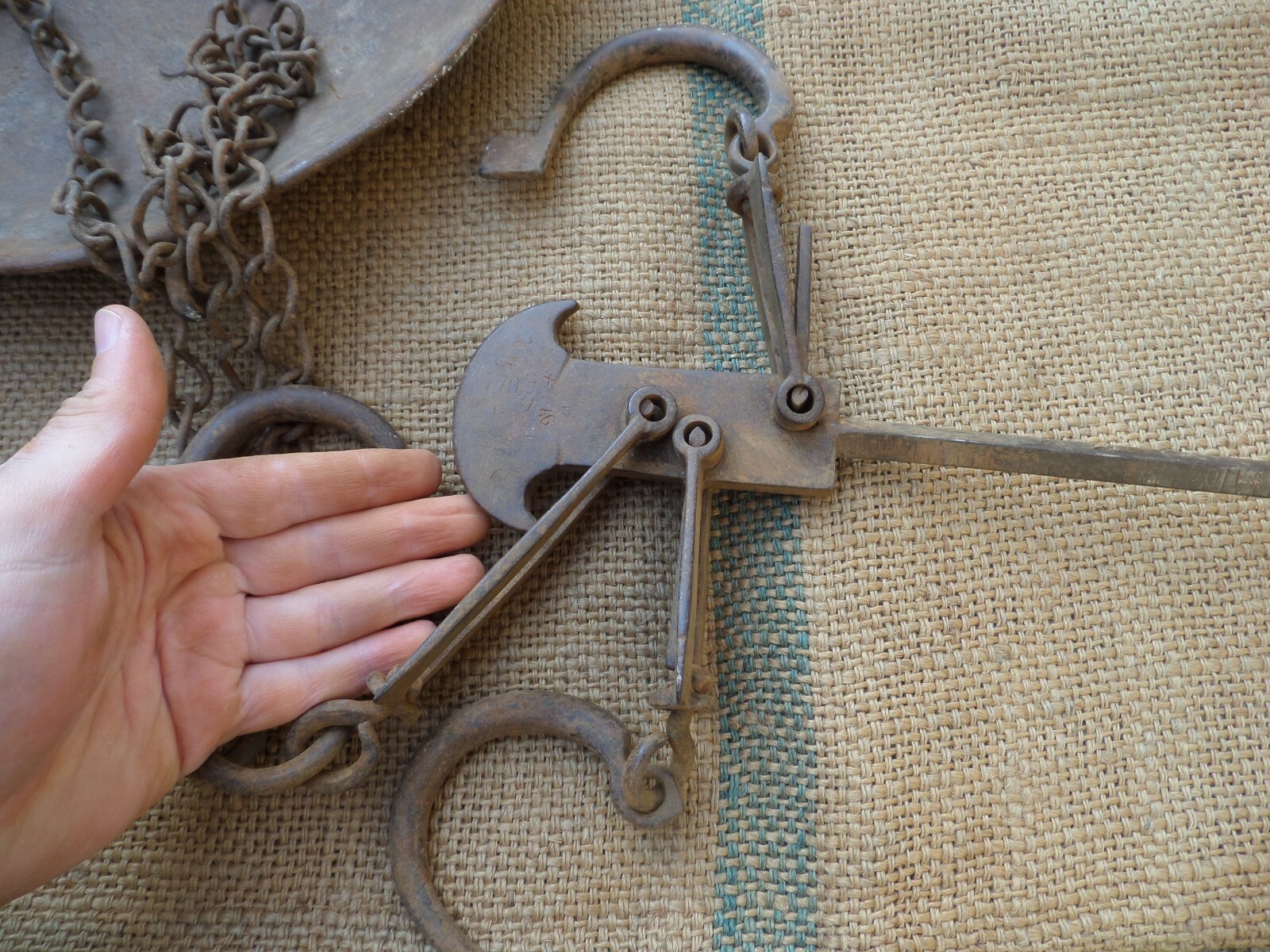 VINTAGE ANTIQUE STEELYARD BALANCE SCALE HAND FORGED WROUGHT IRON | eBay