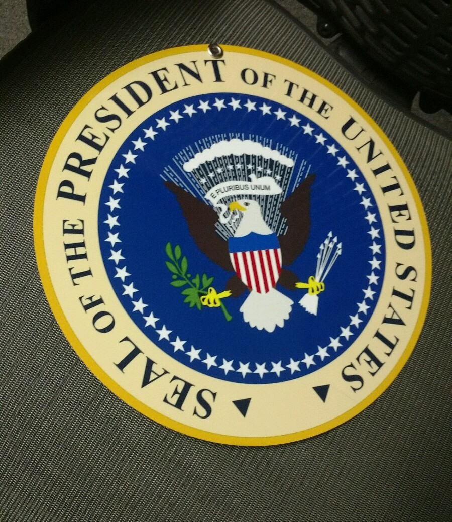 President presidential Seal United States logo crest White House Trump ...