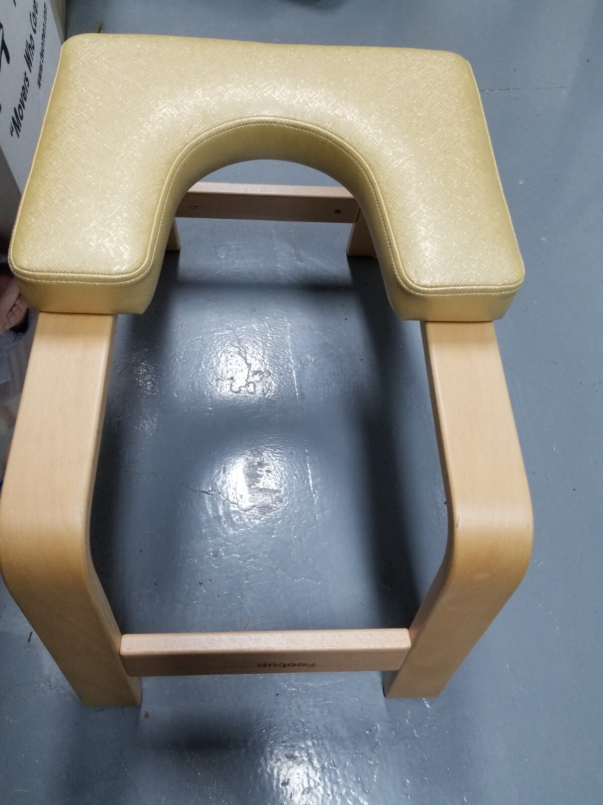 FeetUp / Feet Up Yoga Trainer Headstand Pilates | eBay