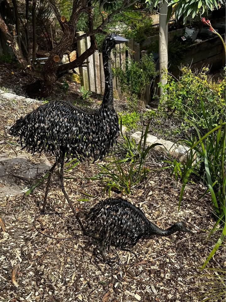 92cm Dad emu and chick set - rustic black metal standing emu garden ...