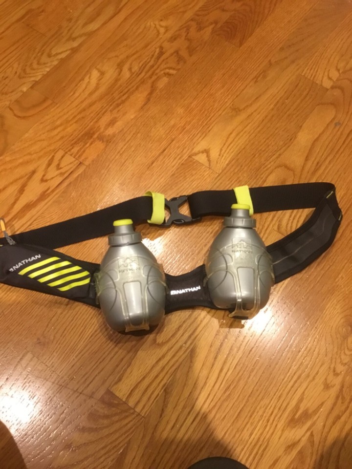 Nathan Fanny Pack Hydration Belt Double With 9oz Water Bottle Holder ...