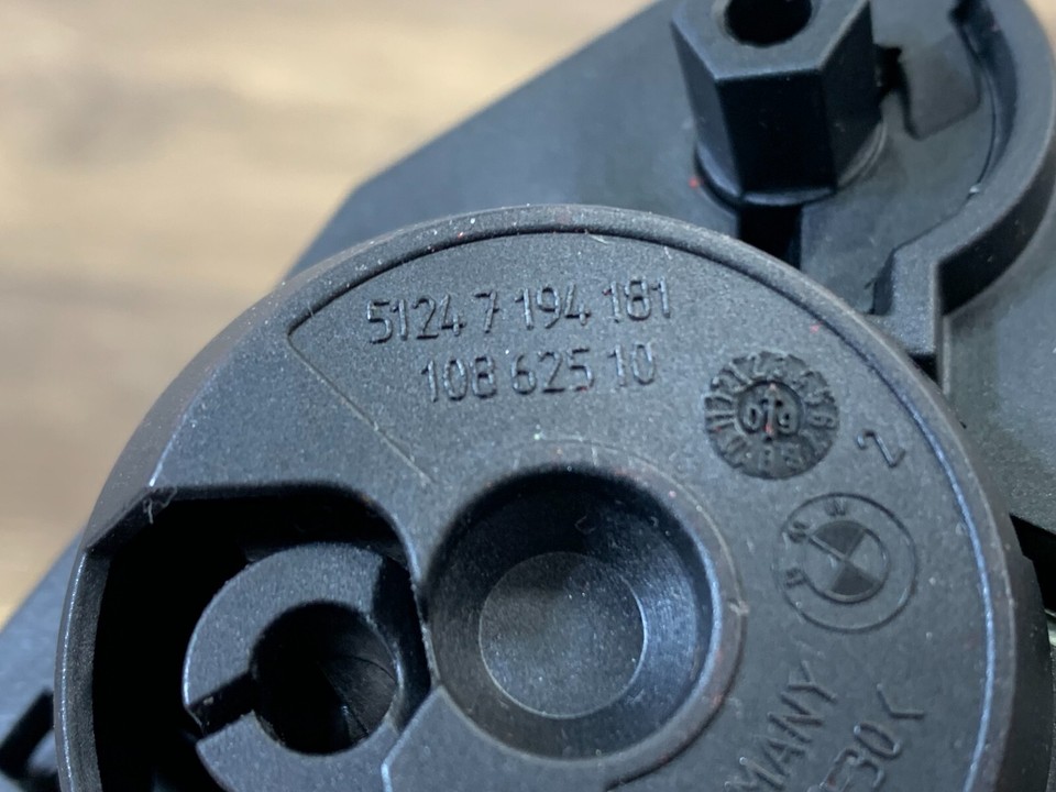 2010-2015 BMW 740i 750i B7 Rear Trunk Lid Lock Cylinder Actuator F01 ...