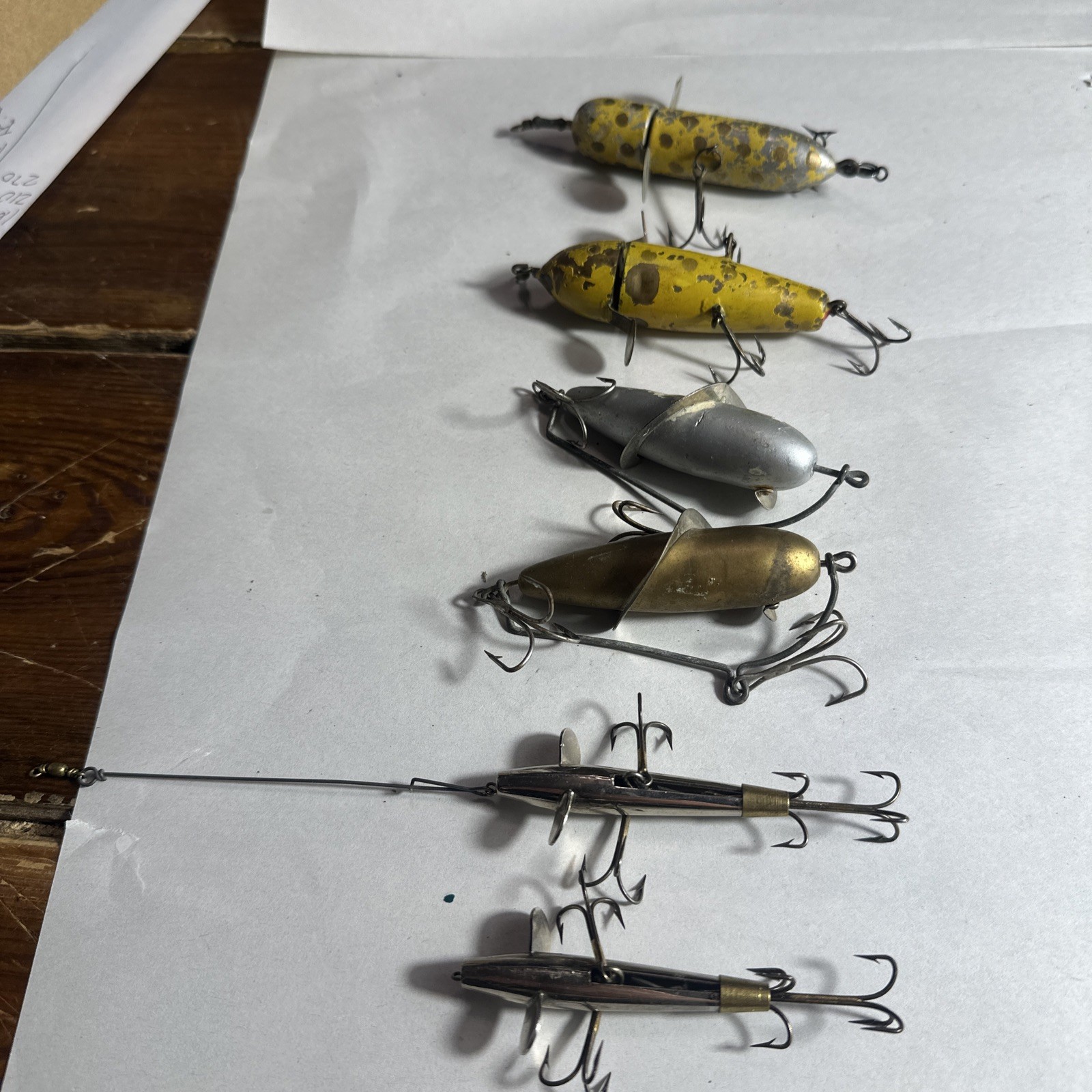 Vintage Lot Of 6 Fishing Lures. Metal P&K Whirl Pflueger Devon Success ...