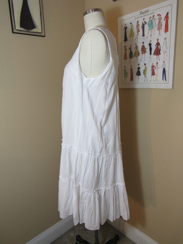 Women's Vasna Desire White 100% Cotton Sleeveless Embroidered Peasant ...