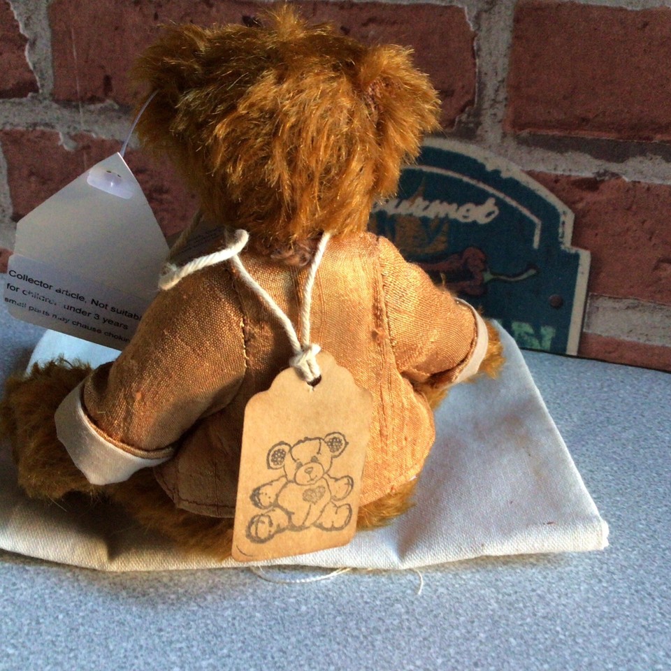 Clemens Miniature Artist Bear Teddy Pea. | eBay UK