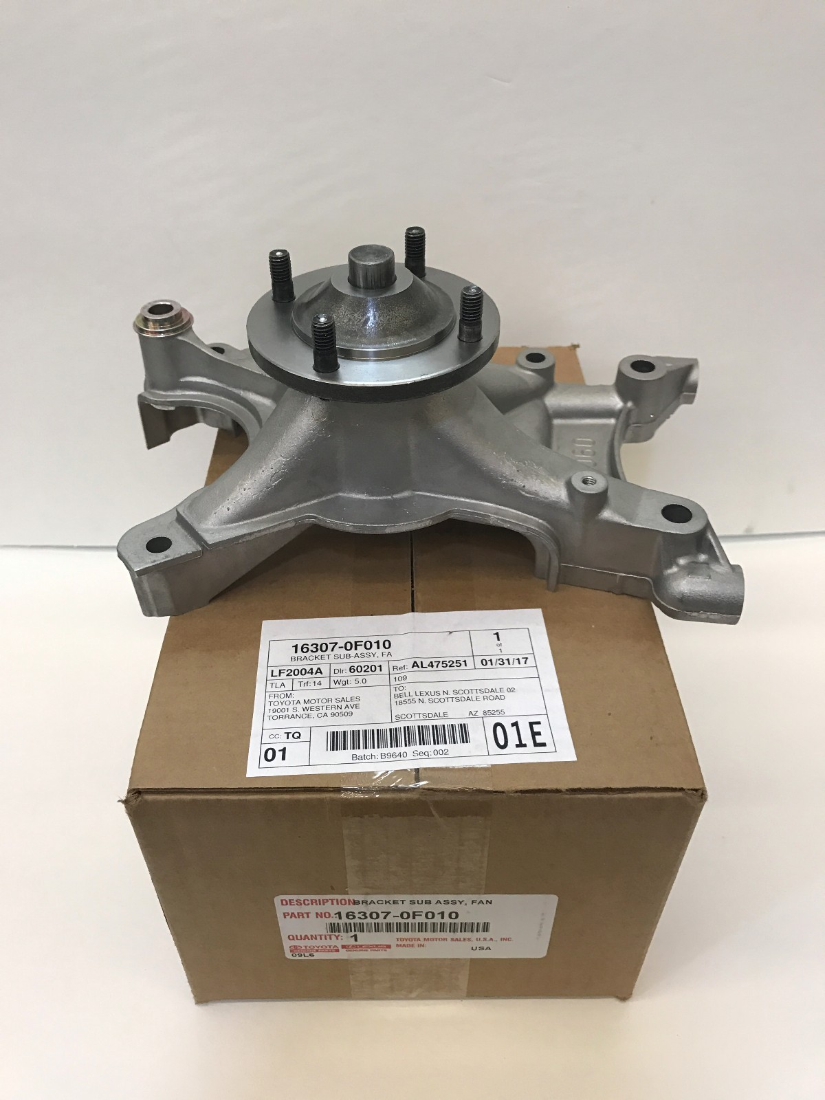 TOYOTA OEM FACTORY COOLING FAN BRACKET 2001-2009 SEQUOIA 4.7 16307 ...