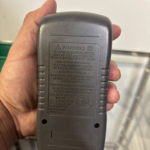 COMMERCIAL ELECTRIC MAS830B DIGITAL MULTIMETER LEEDS 600VAC 600VDC ...