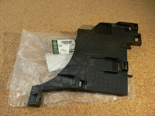GENUINE LAND ROVER HEADLAMP MOUNTING PLATE RANGE ROVER EVOQUE RH ...
