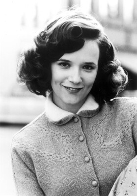 Back to the Future 1985 Lea Thompson as Lorraine beautiful Photo Poster ...