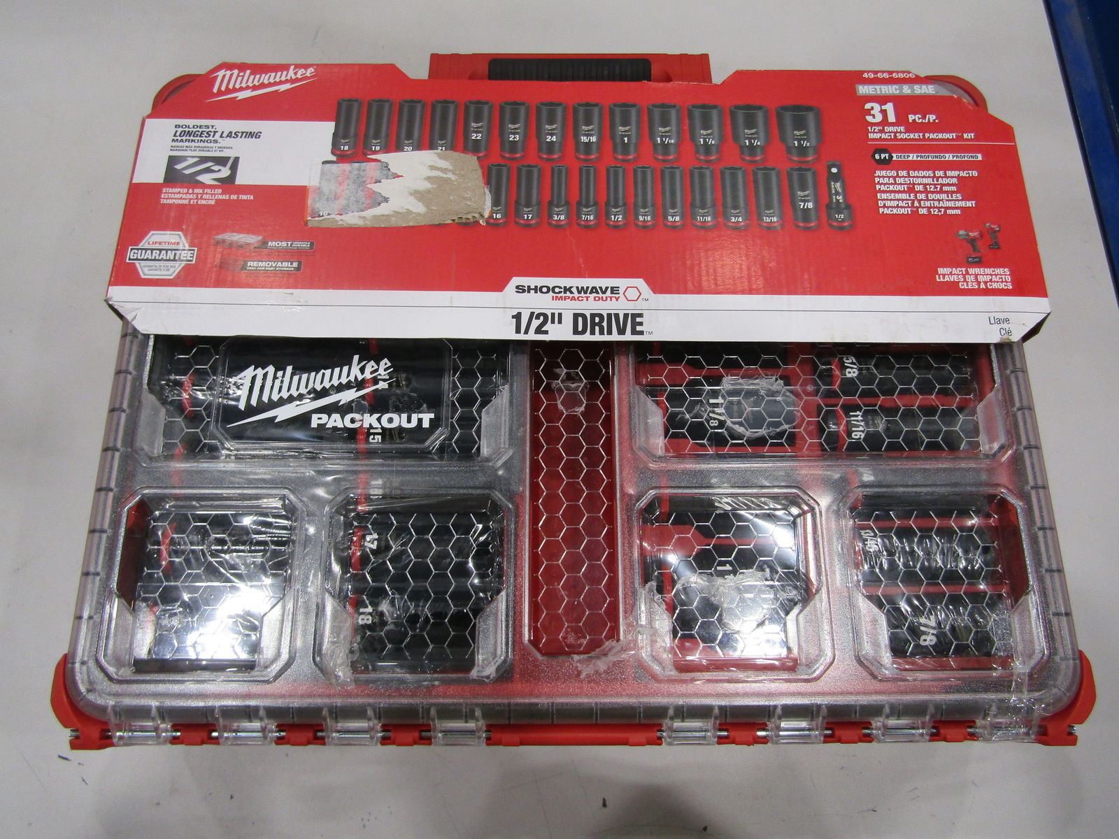 Milwaukee 49-66-6806 Shockwave 31-Pc 1/2" Dr. SAE/MM Impact Socket ...