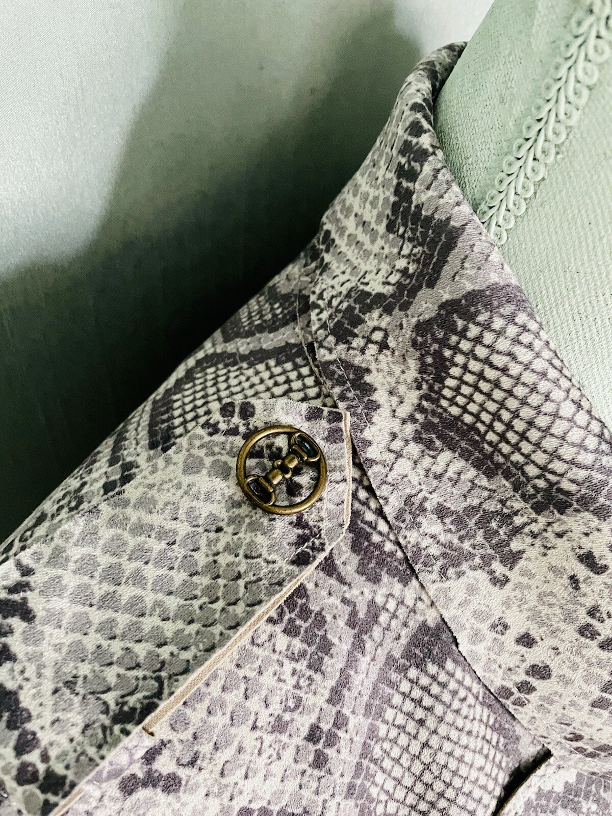 New Gray Snakeskin Pattern Coat Size M/L | eBay