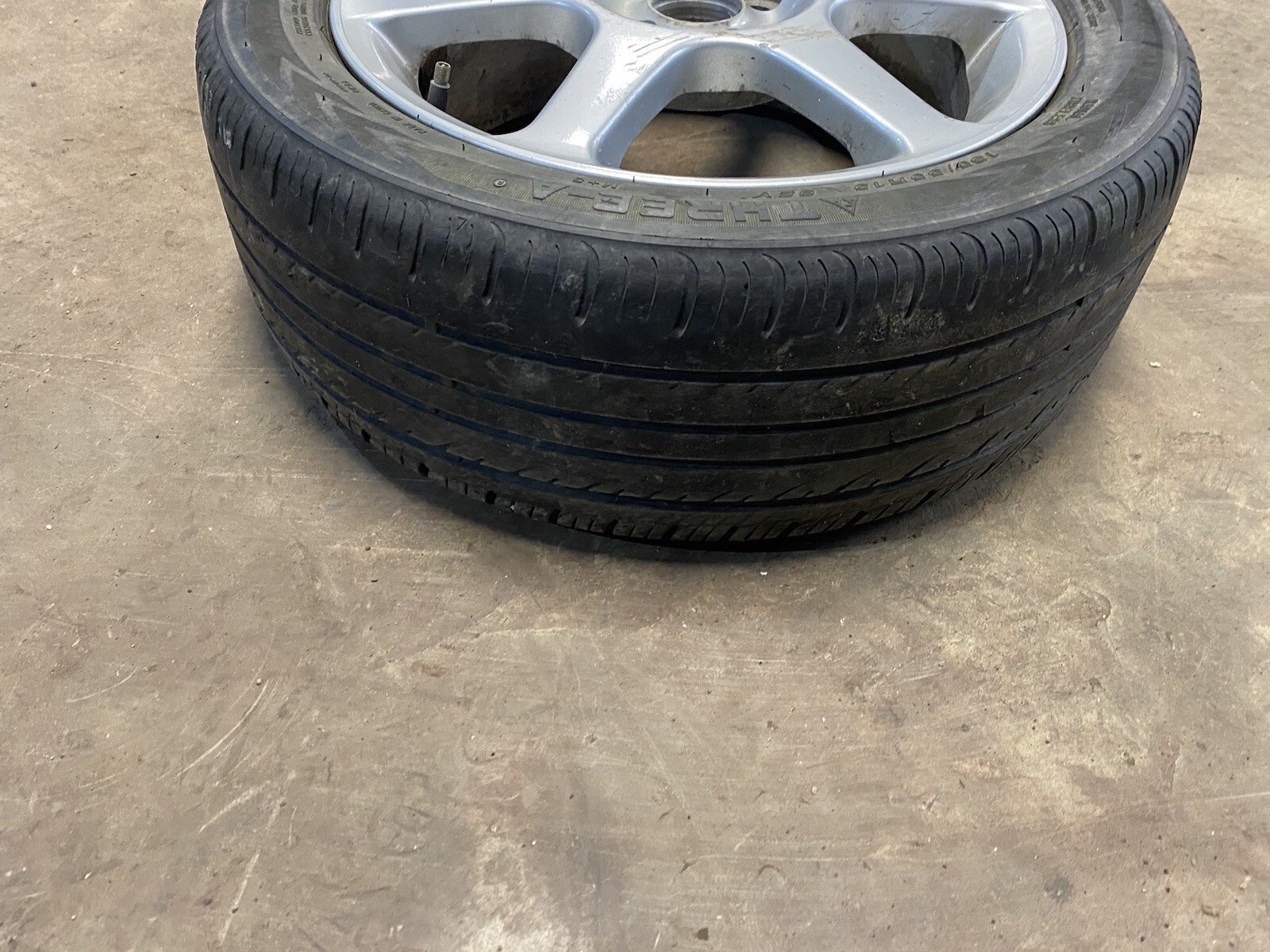 TOYOTA YARIS T SPORT ALLOY WHEEL 15” | eBay