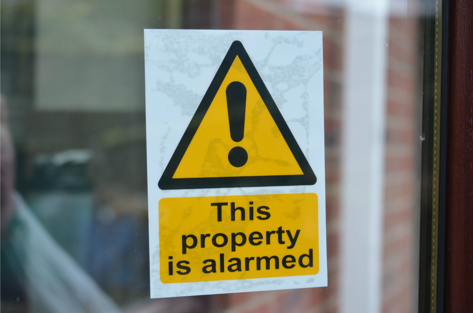 THIS PROPERTY IS ALARMED A6 or A5 plastic sign or sticker CCTV camera ...