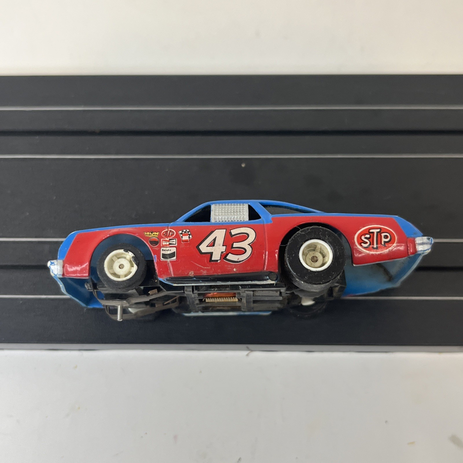 TYCO Petty 8914 440 Oldsmobile Blue/Red STP #43 HO SLOT CAR NASCAR | eBay