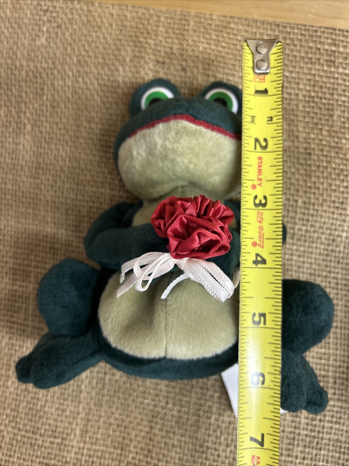 Russ Berrie & Co Frolic Green Stuffed Frog Holding a Flower 6" Plush ...