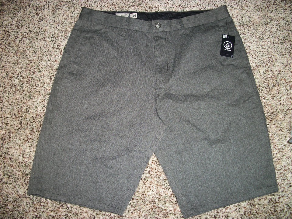 VOLCOM STONE New NWT Mens 32 Walk Shorts Casual Gray Frickin Modern Fit ...